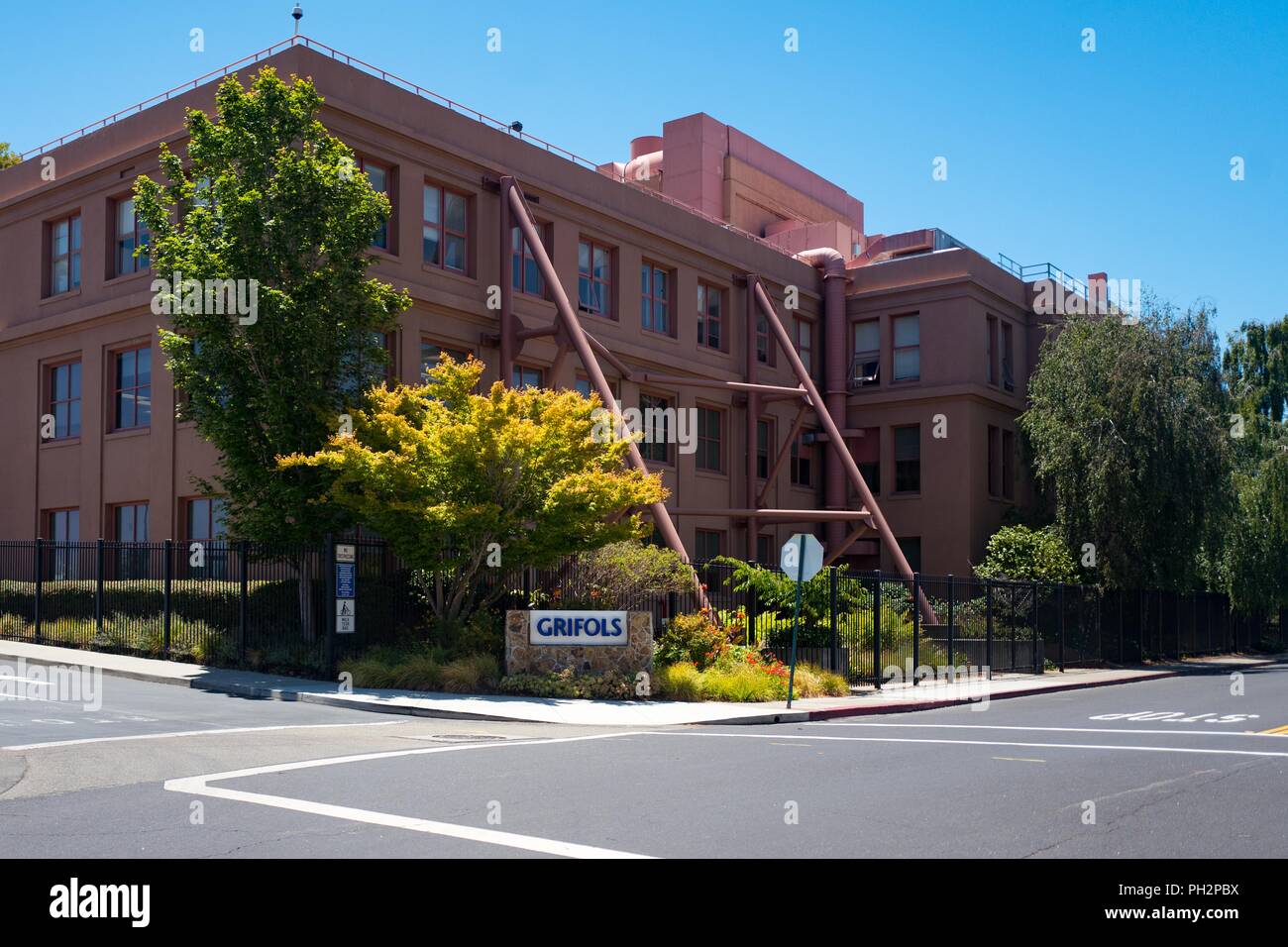 Pharmaceutical company grifols hi-res stock photography and images - Alamy