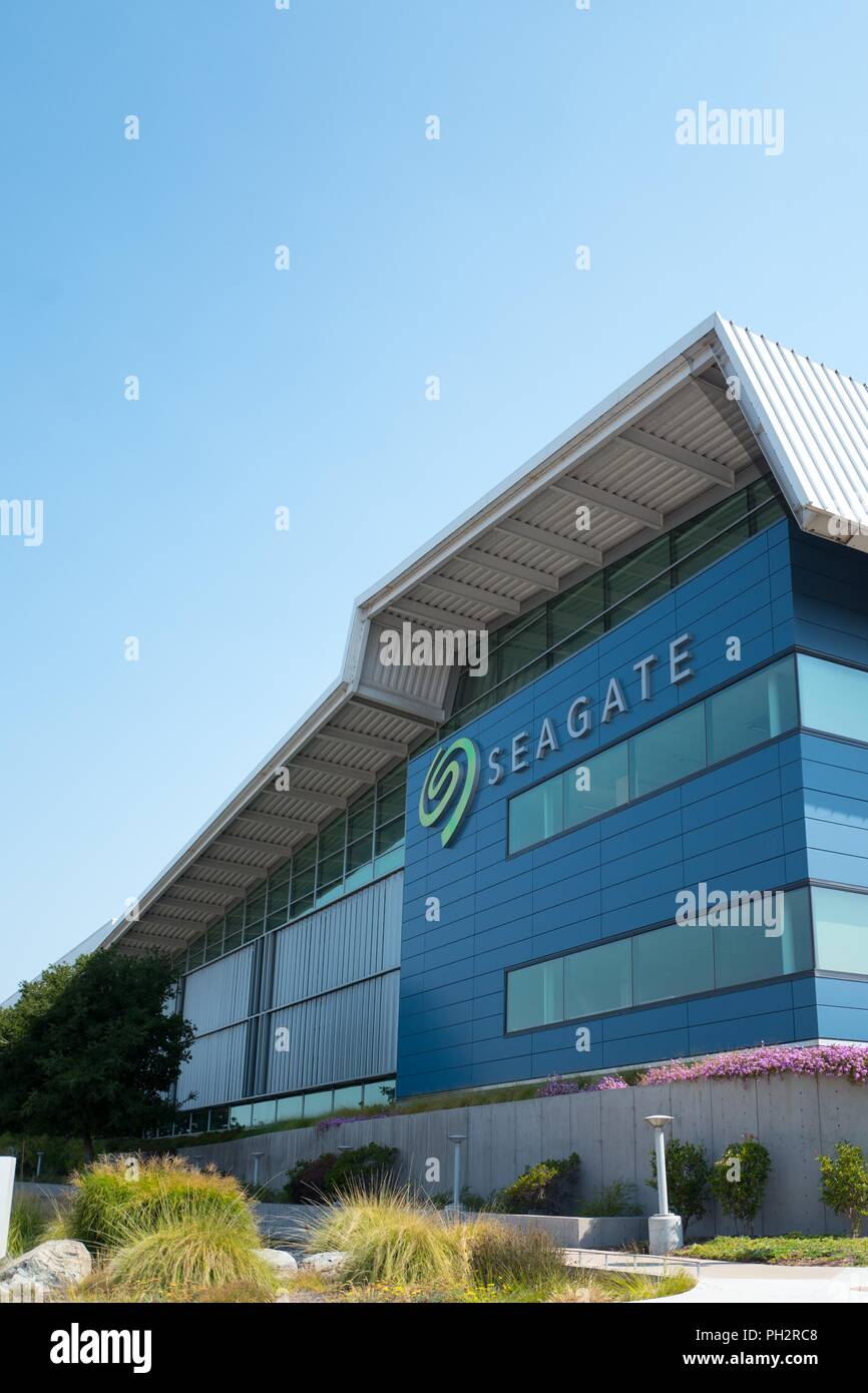 Seagate logo hi-res stock photography and images - Alamy