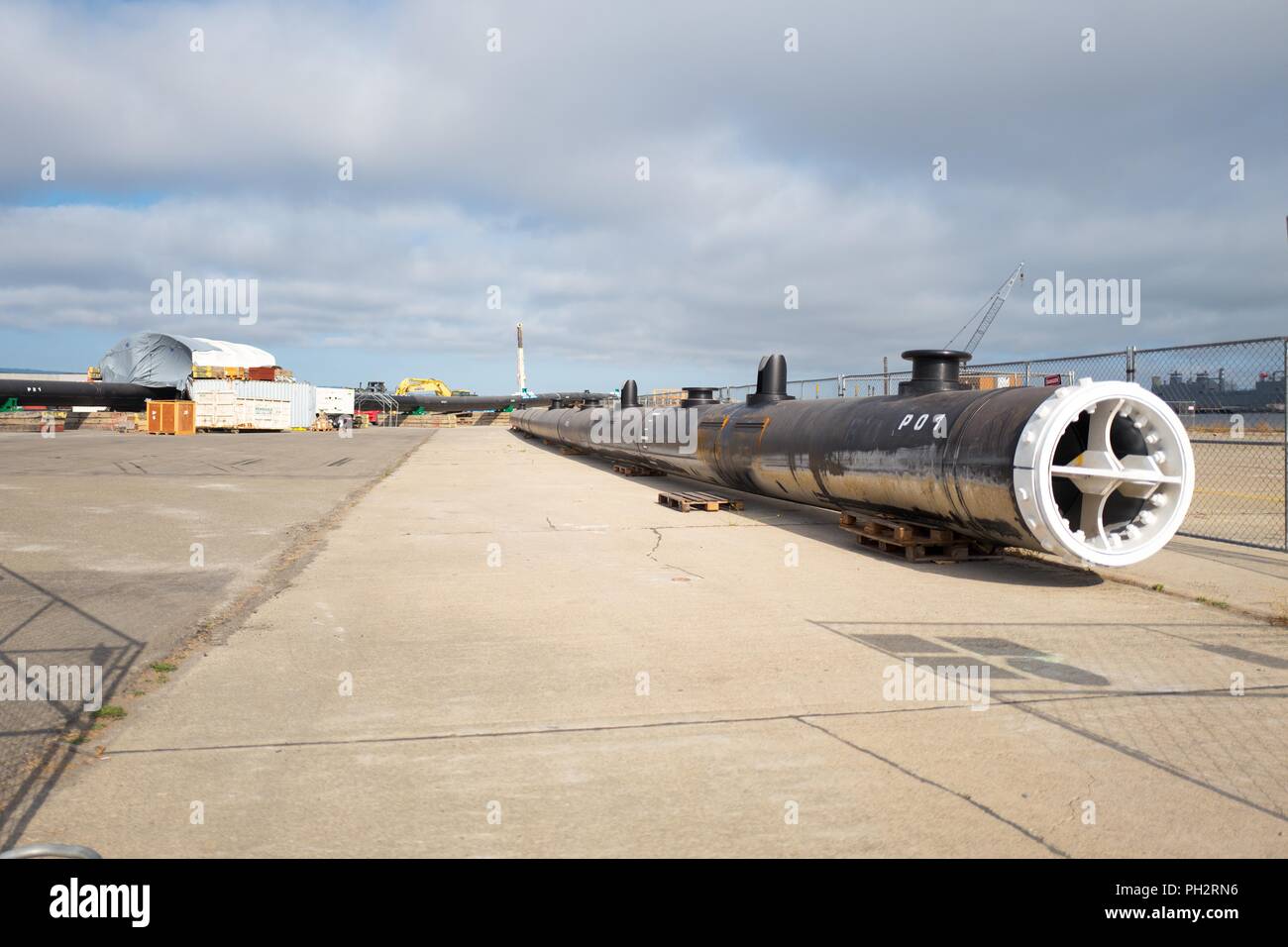Great pacific garbage patch cleanup hi-res stock photography and images ...