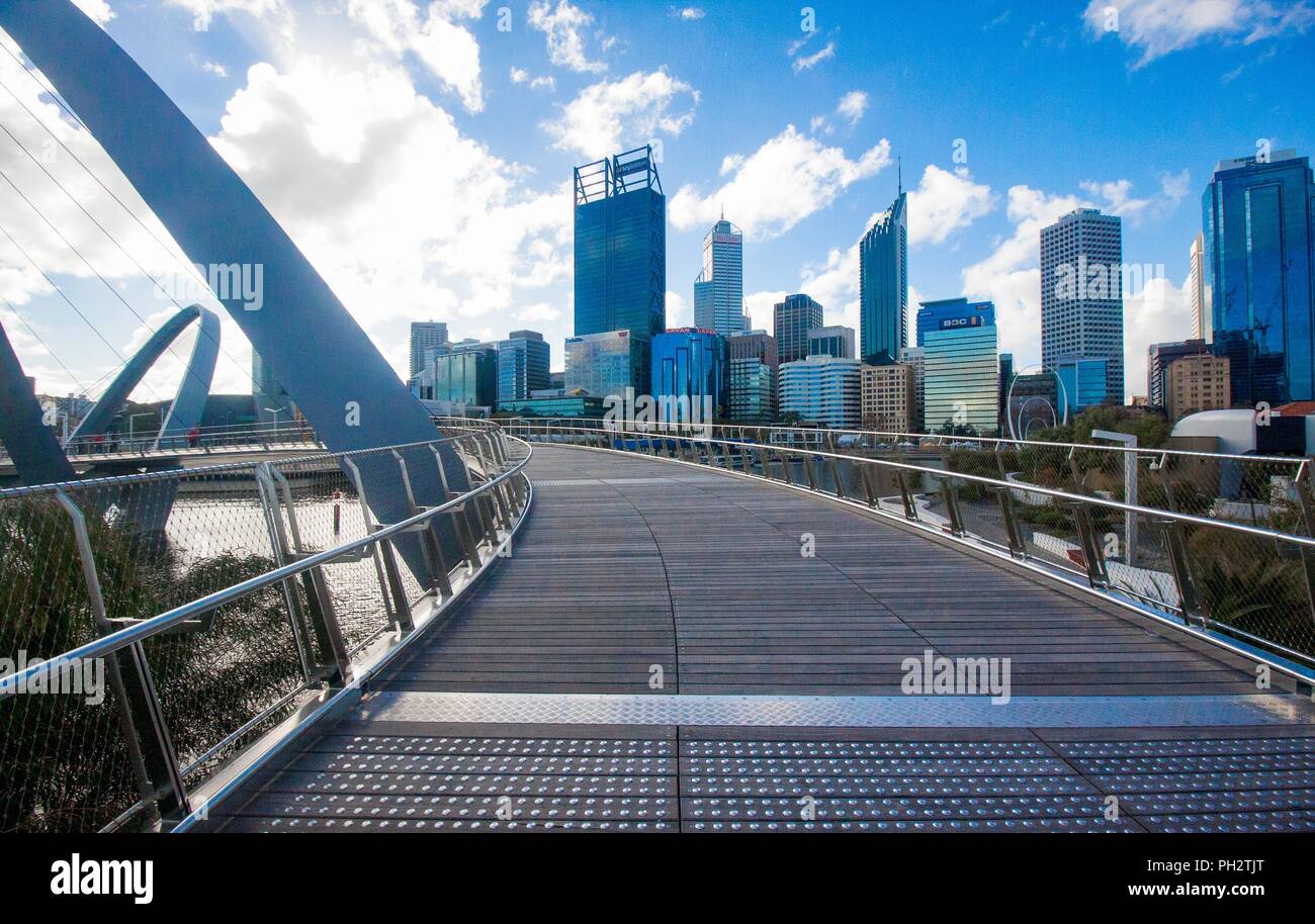 Elizabeth quay bridge hi-res stock photography and images - Alamy