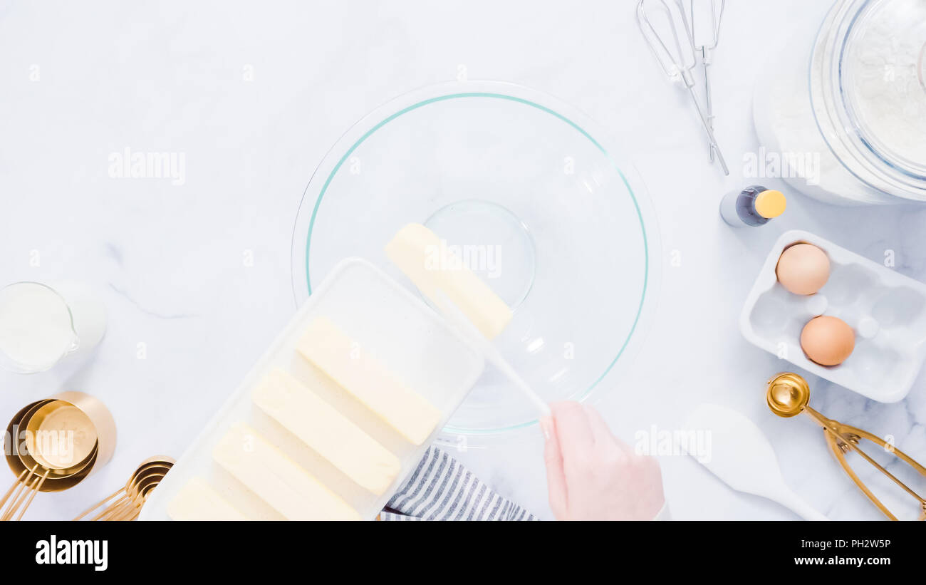 Step by step. Mixing ingredients for vanilla cupcakes Stock Photo - Alamy
