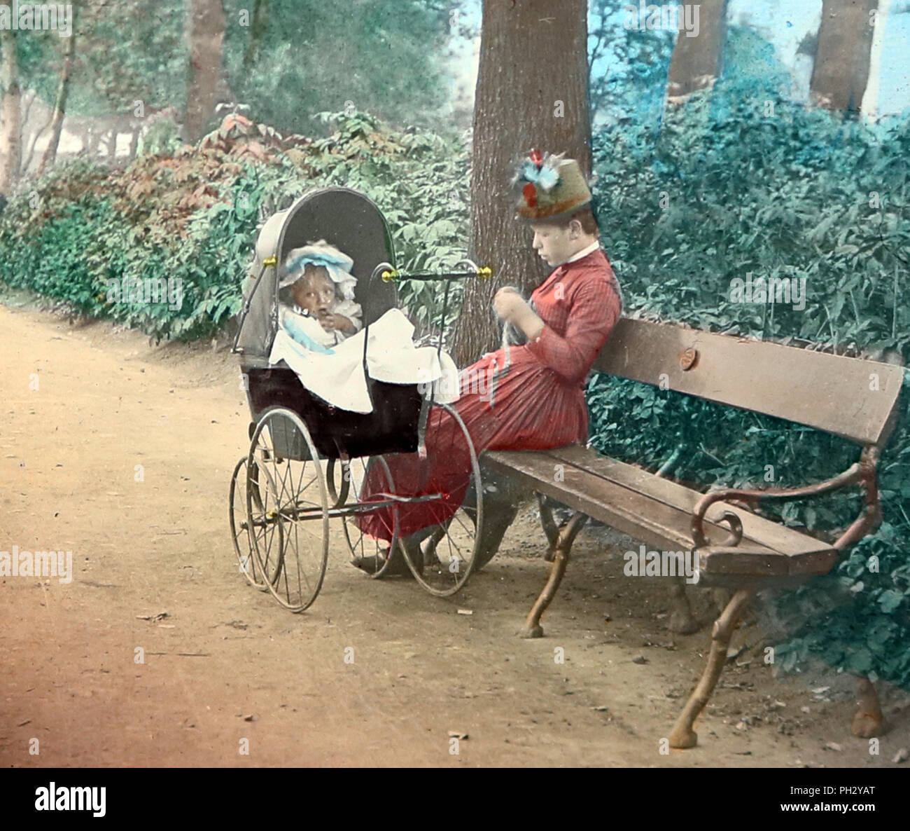 Victorian nursemaid hi-res stock photography and images - Alamy