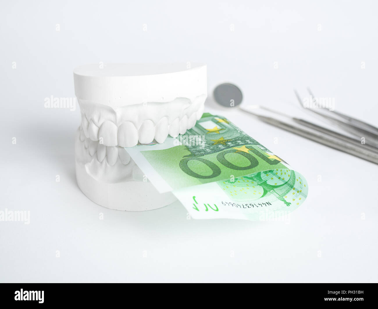 Dentures background hi-res stock photography and images - Alamy