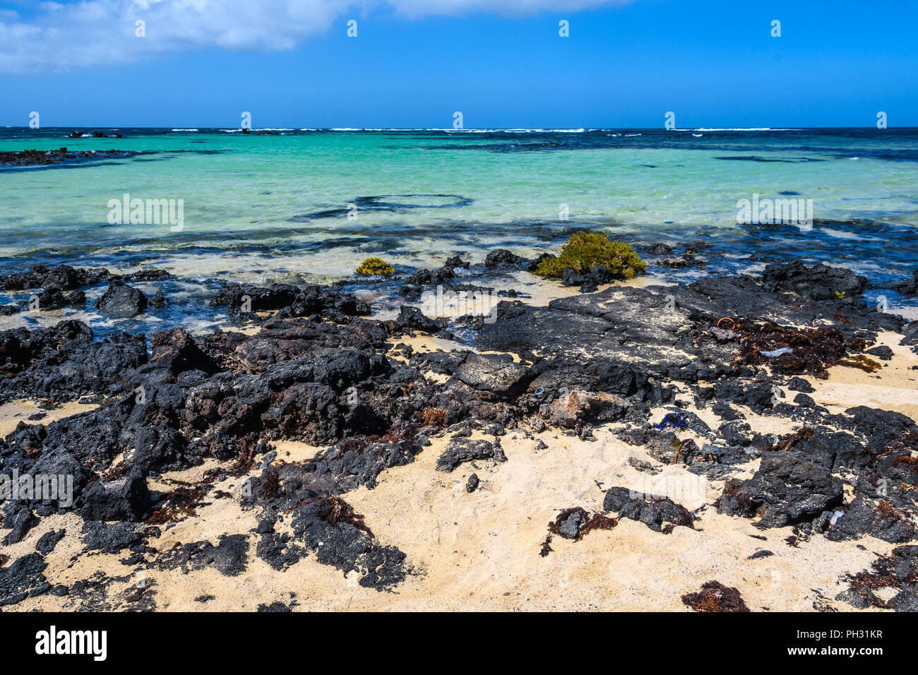 Playa caleton blanco lanzarote hi-res stock photography and images - Alamy