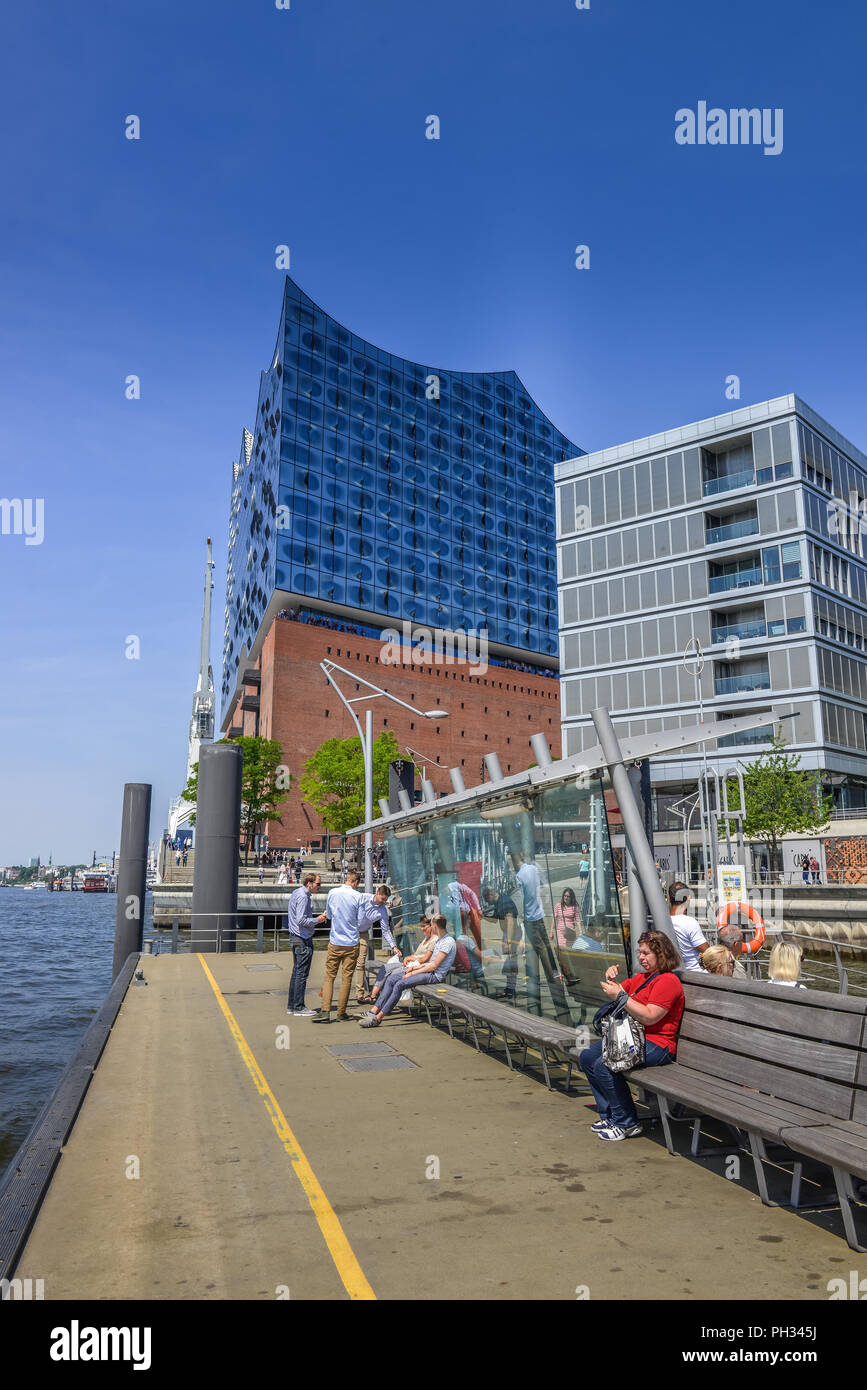 Elbphilharmonie, Platz der Deutschen Einheit, Hafencity, Hamburg ...