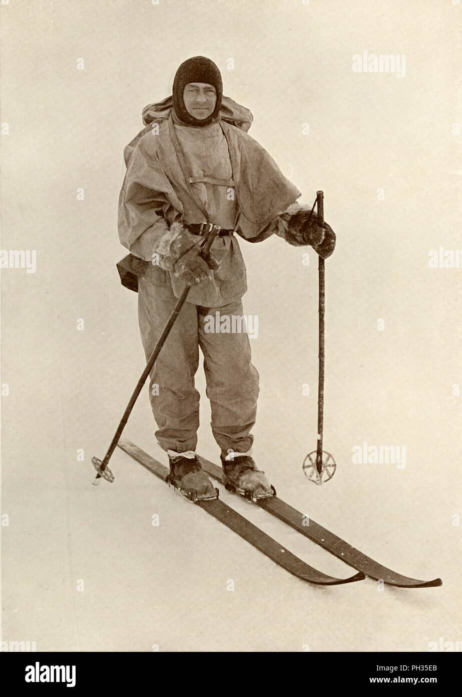 Captain Robert F Scott High Resolution Stock Photography and Images - Alamy