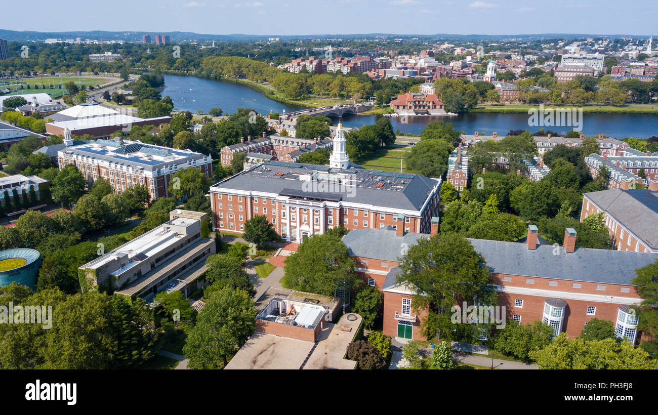 Harvard business school hi-res stock photography and images - Alamy