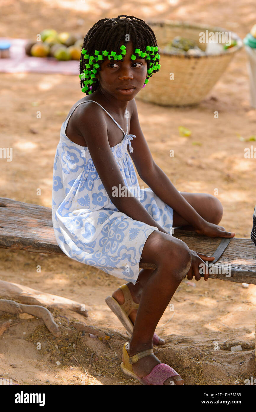 Senegal river poverty High Resolution Stock Photography and Images - Alamy