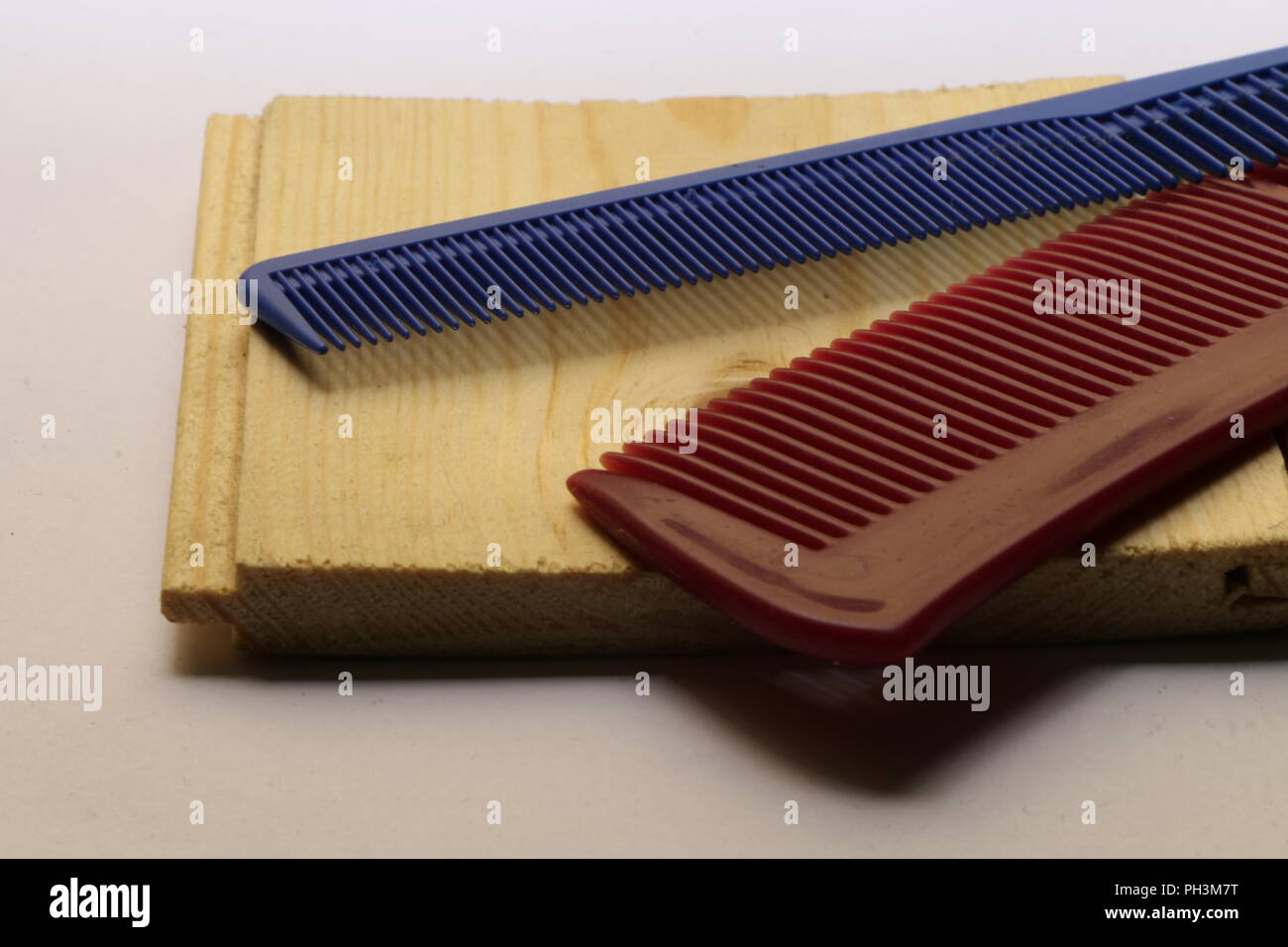Daily used comb Stock Photo - Alamy