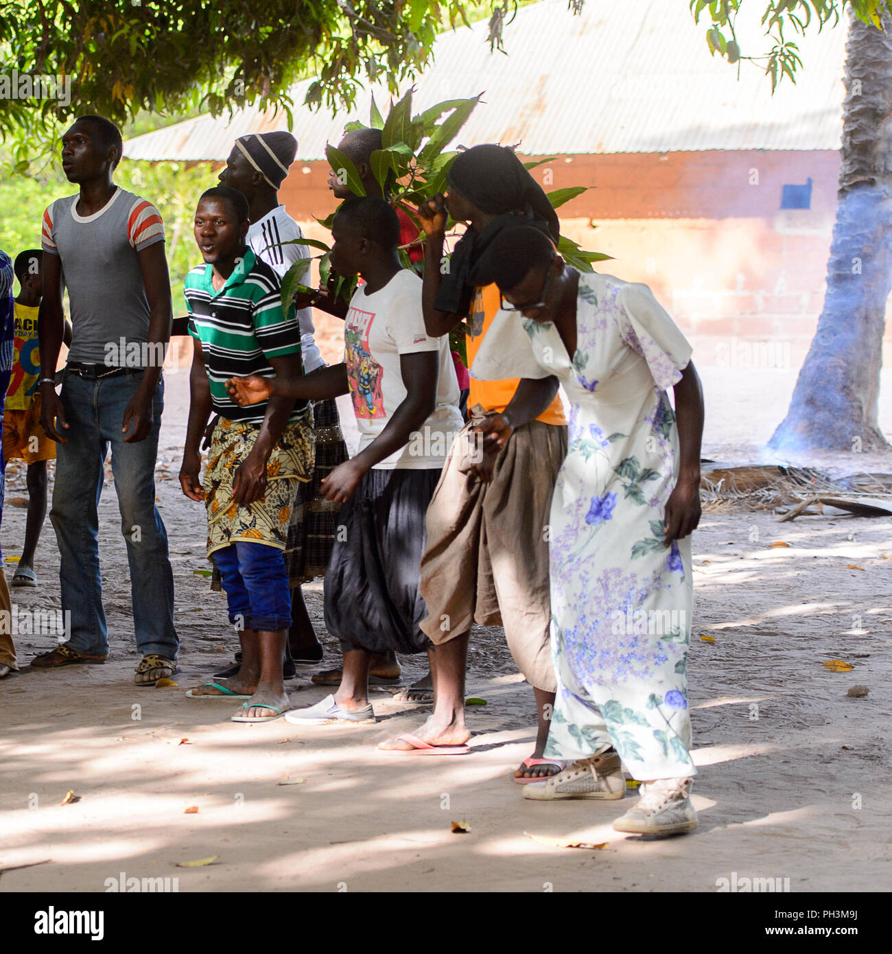 Poverty line tribal people hi-res stock photography and images - Alamy