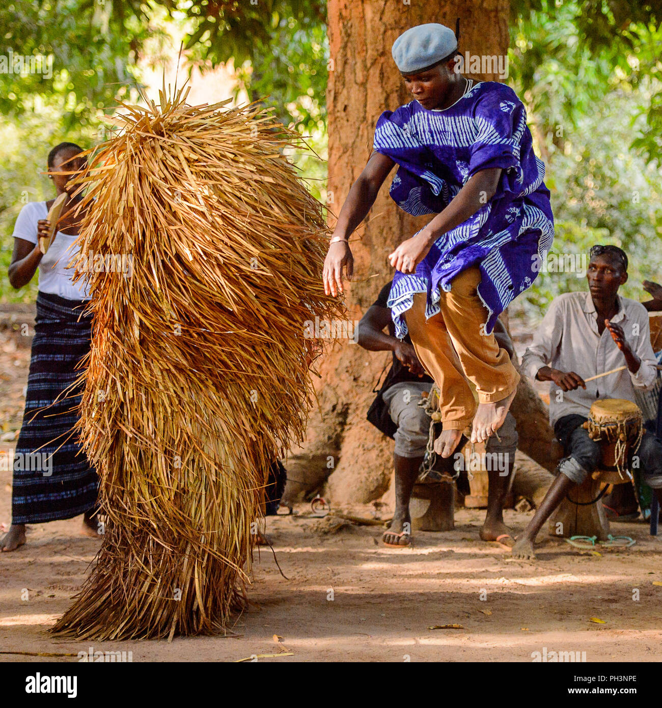 Kumpo hi-res stock photography and images - Alamy