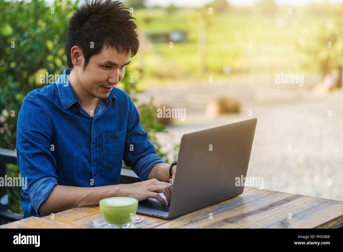 Computer on table hi-res stock photography and images - Alamy