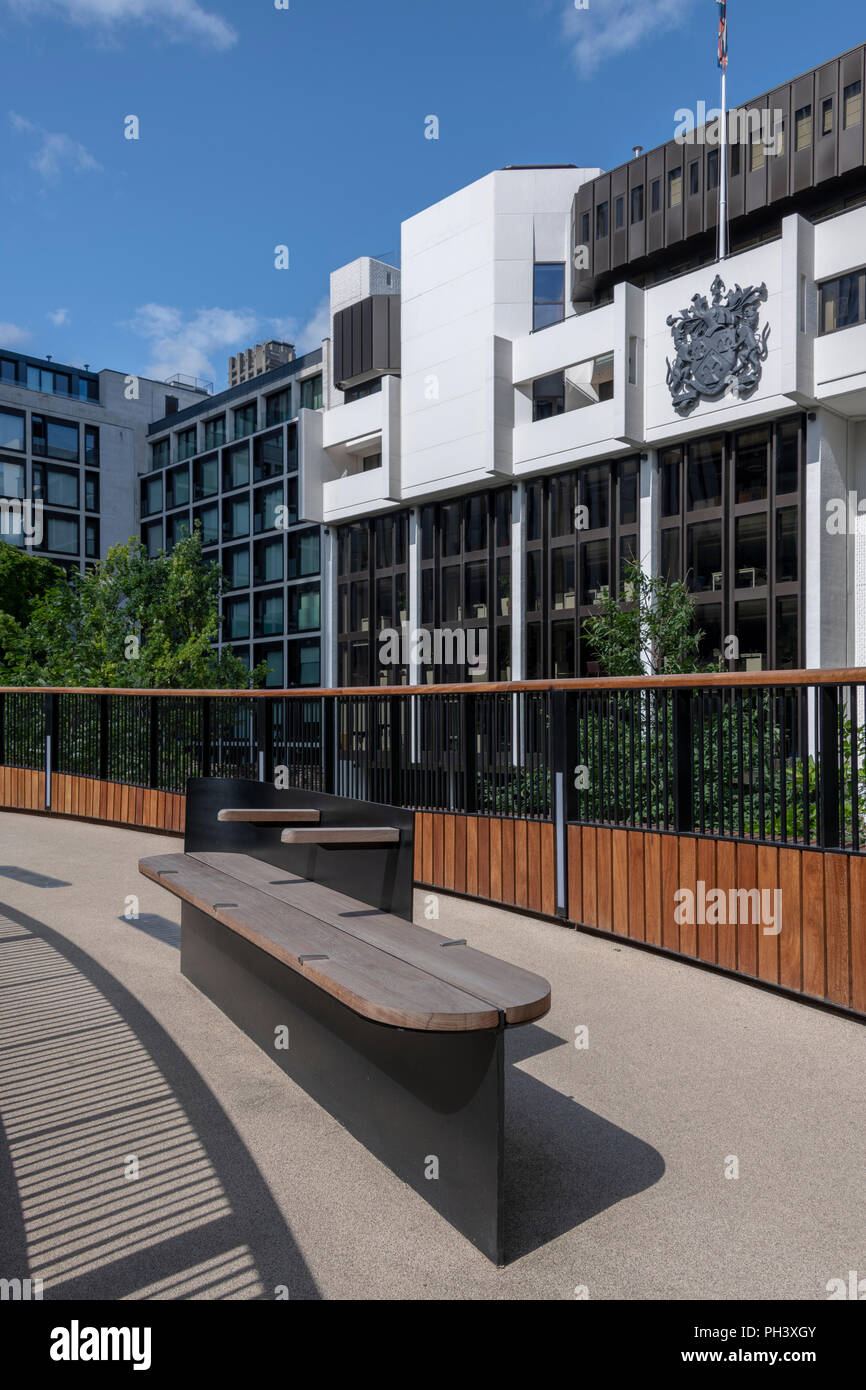 London Wall Barbican High Resolution Stock Photography and Images - Alamy