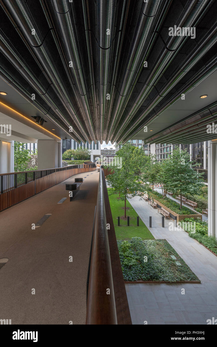 Pedway barbican hi-res stock photography and images - Alamy