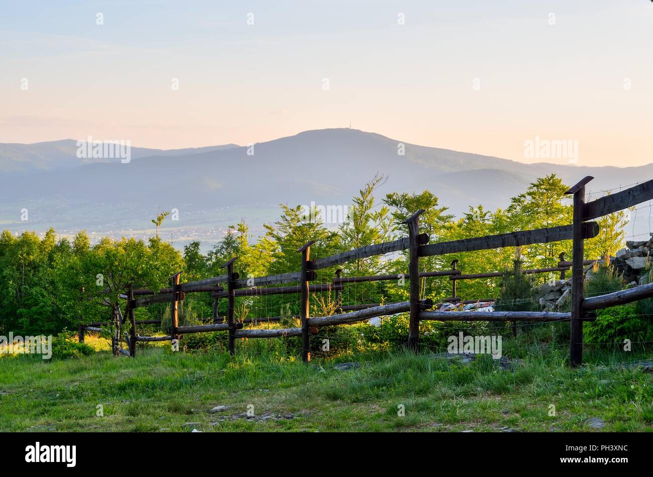 Clearing fence hi-res stock photography and images - Alamy