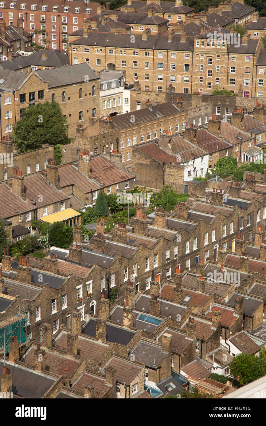 Densely populated hi-res stock photography and images - Alamy