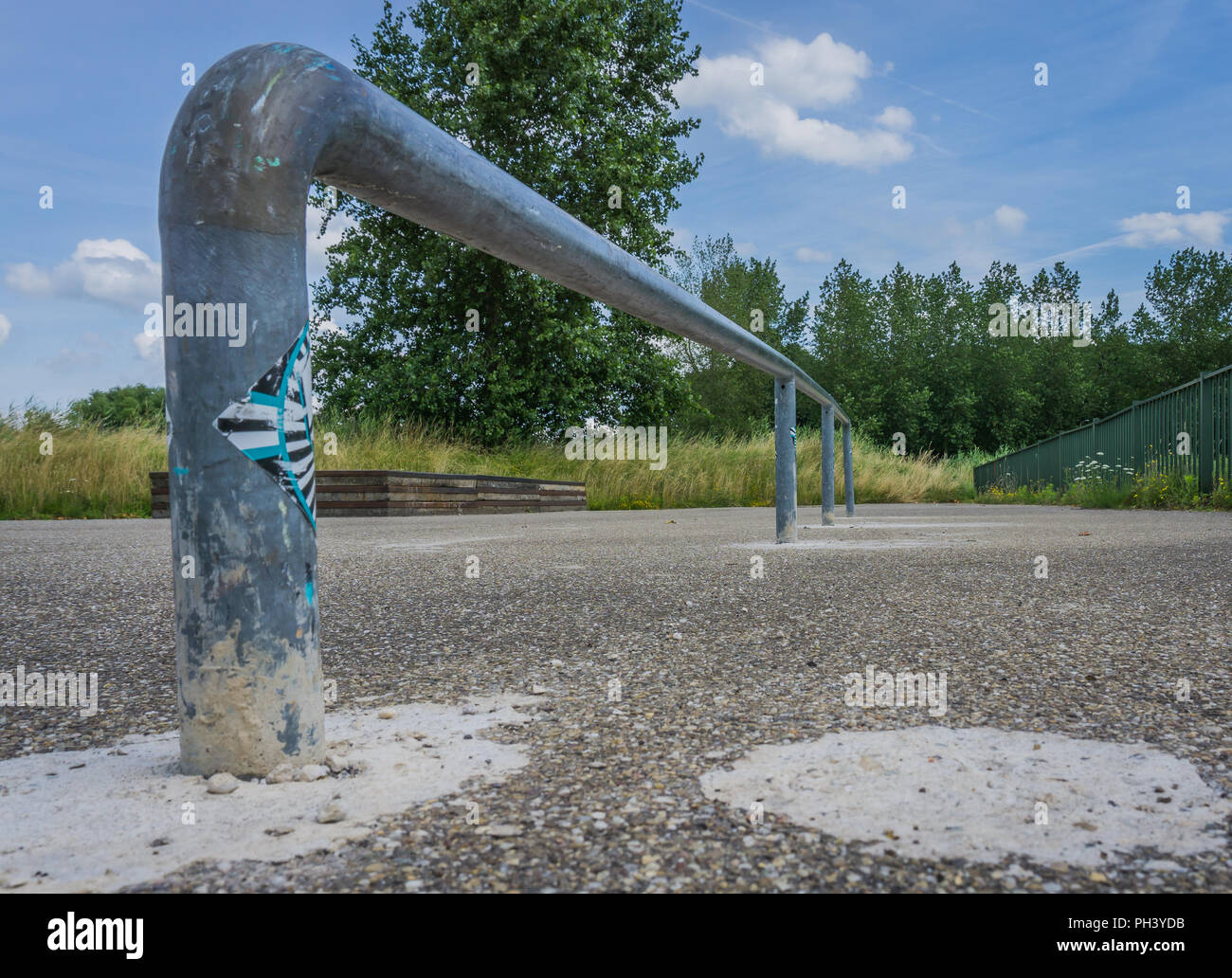 Inline skater skate park ramp hi-res stock photography and images - Alamy