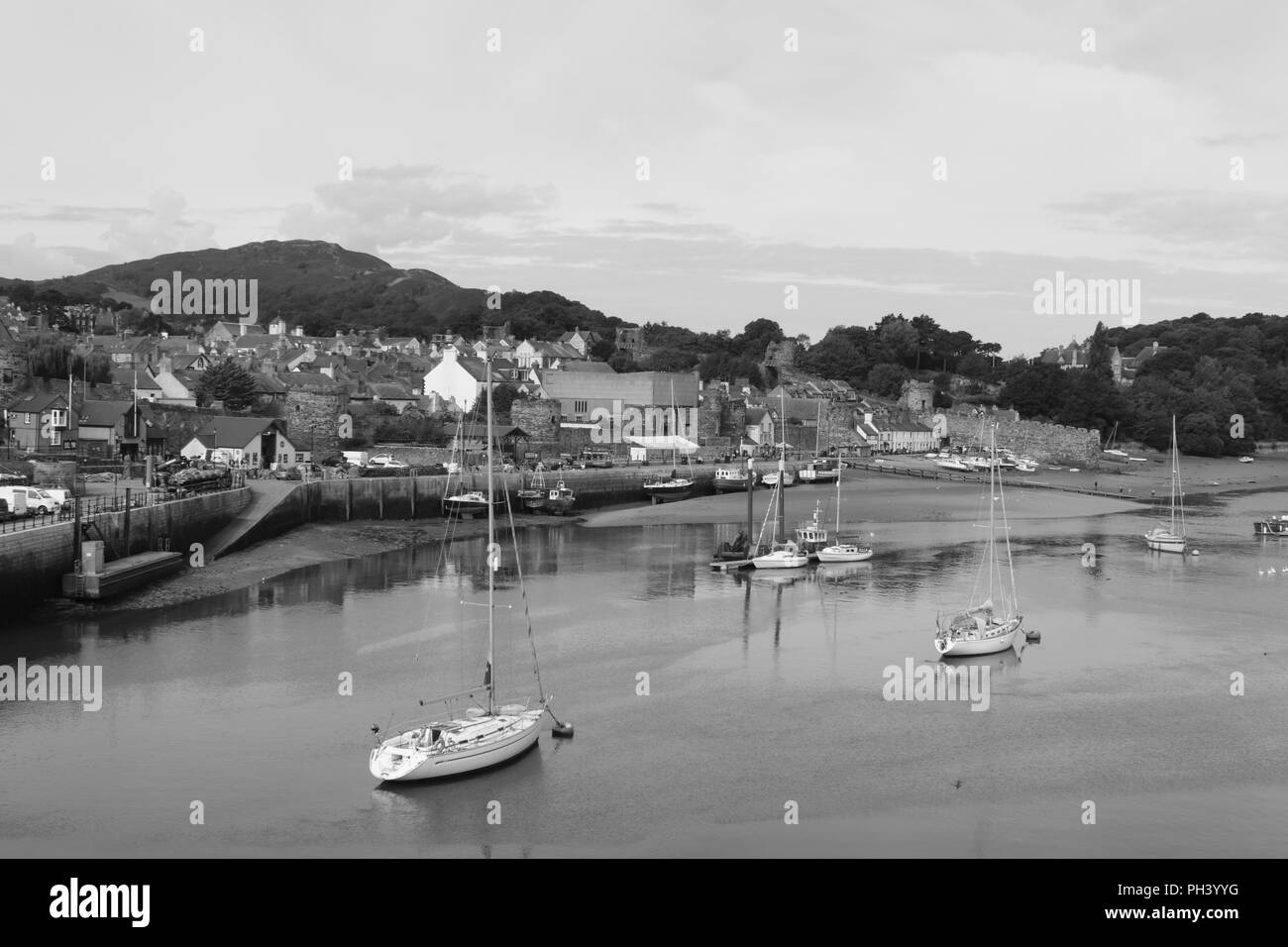Conwy house Black and White Stock Photos & Images - Alamy