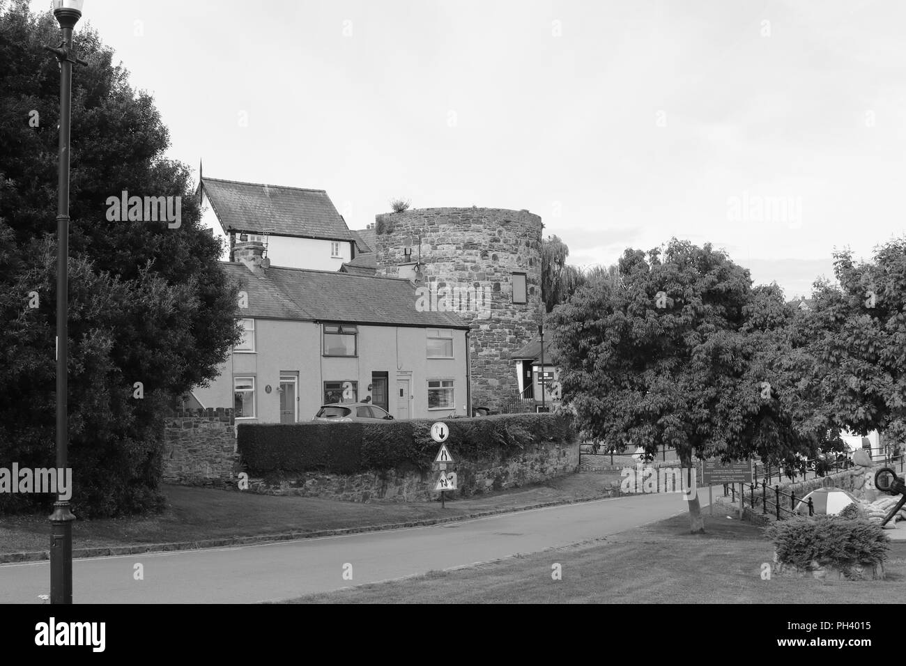 Conwy quay house Black and White Stock Photos & Images - Alamy