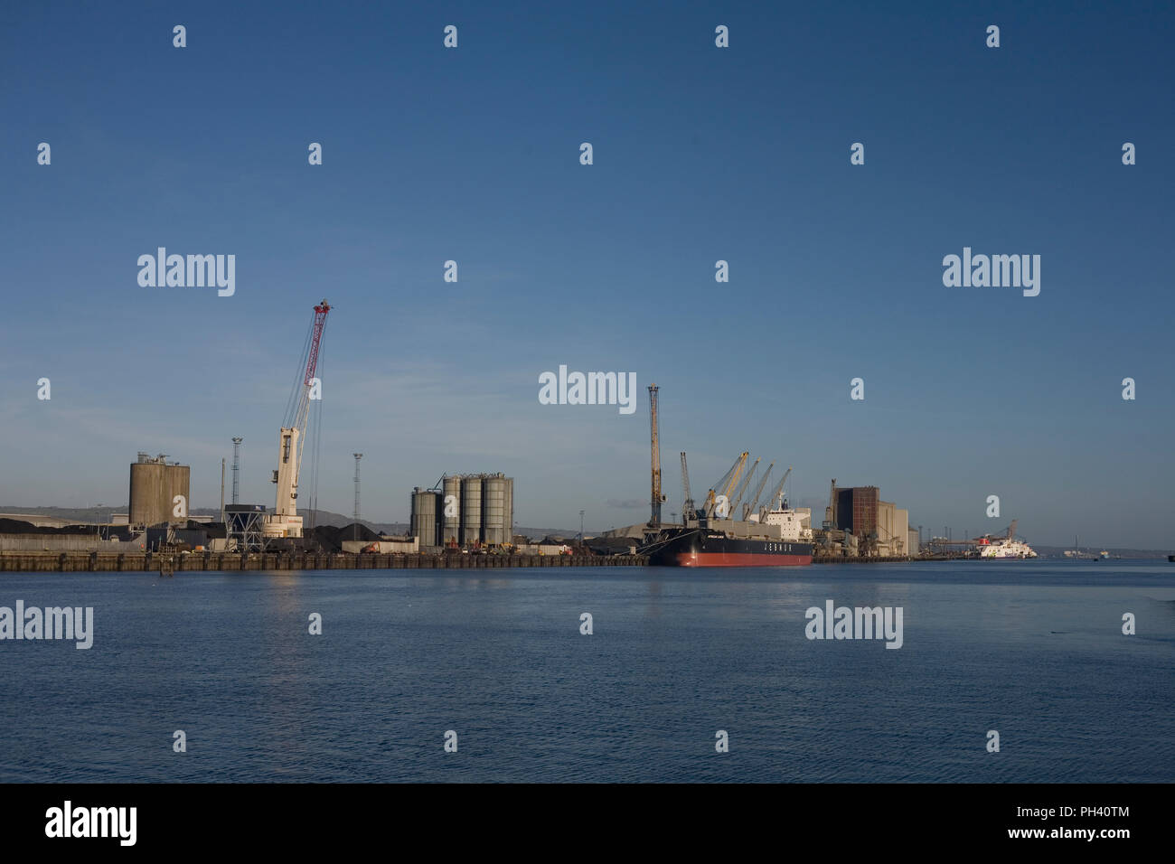 Victoria channel hi-res stock photography and images - Alamy