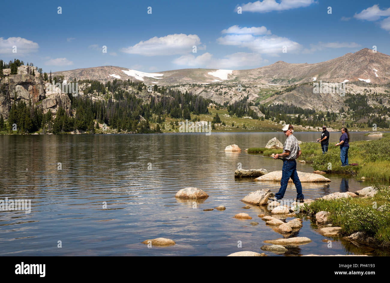 Beartooth lake hi-res stock photography and images - Alamy