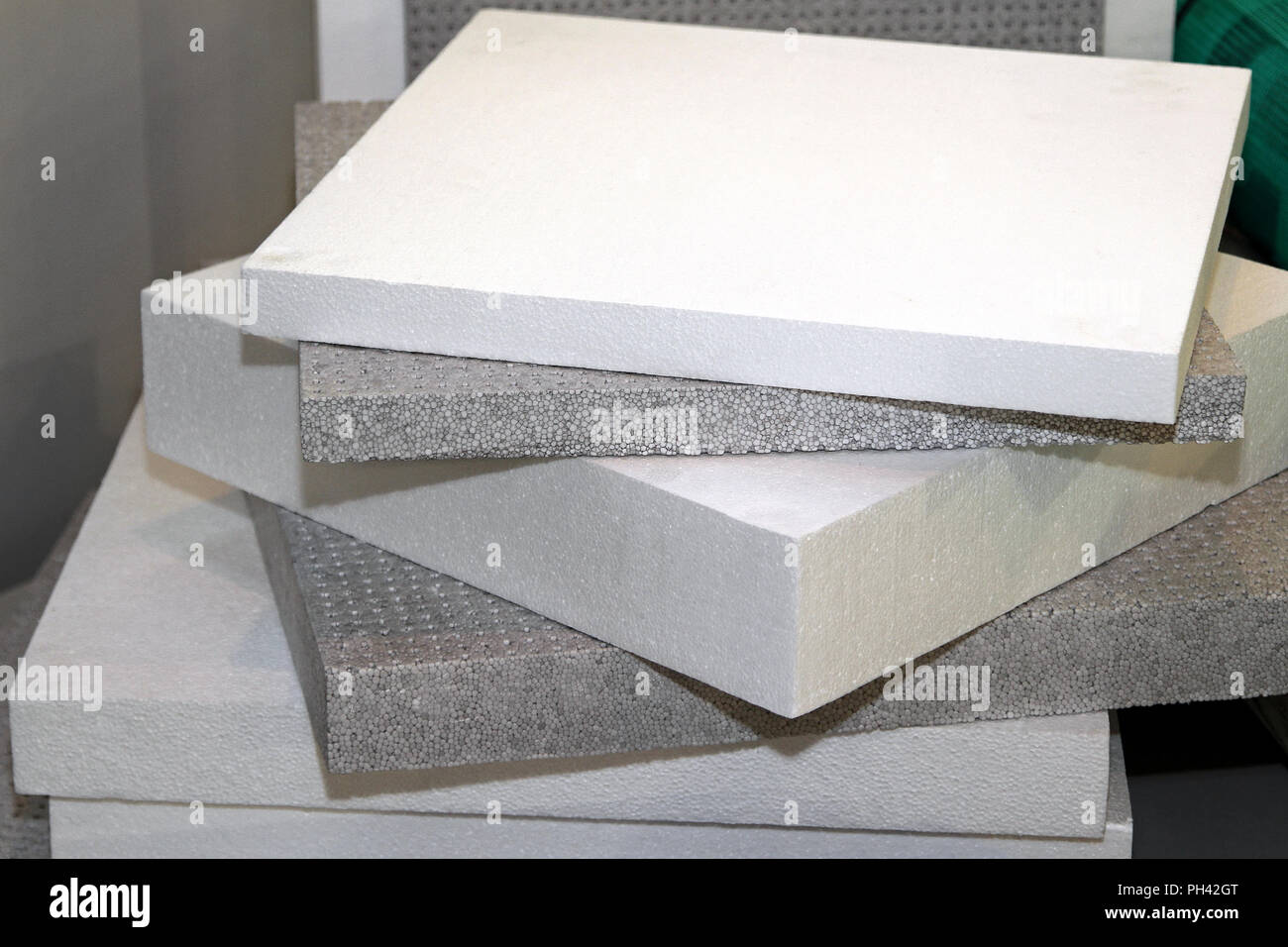 Structural insulation hi-res stock photography and images - Alamy