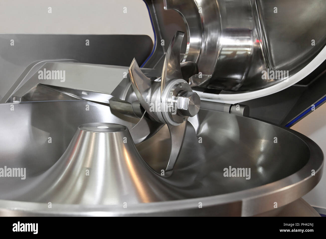 Rotary knife hi-res stock photography and images - Alamy