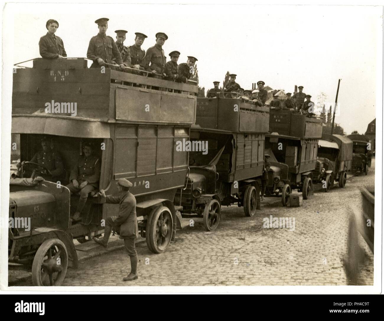 London motor buses as used at the front [Merville, France ...