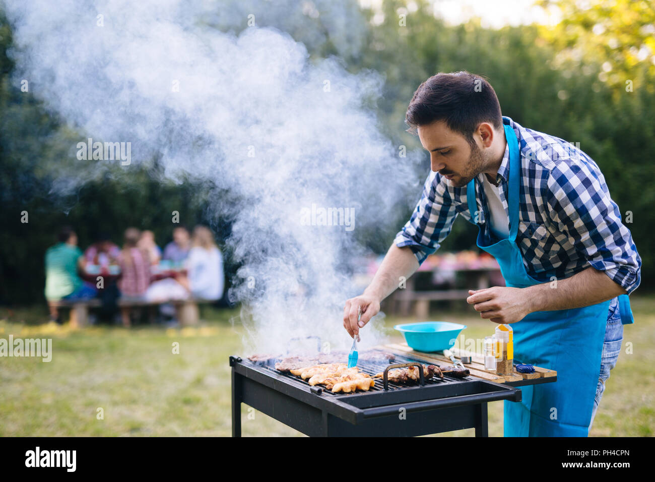 Barbecue bbq food leisure hi-res stock photography and images - Alamy