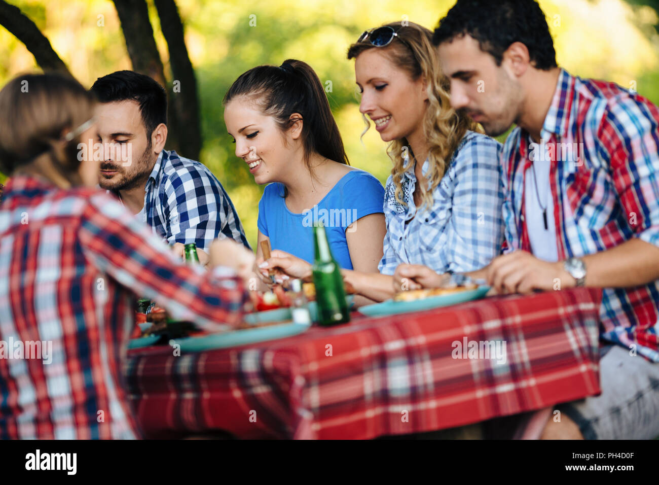 Group Eating High Resolution Stock Photography and Images - Alamy