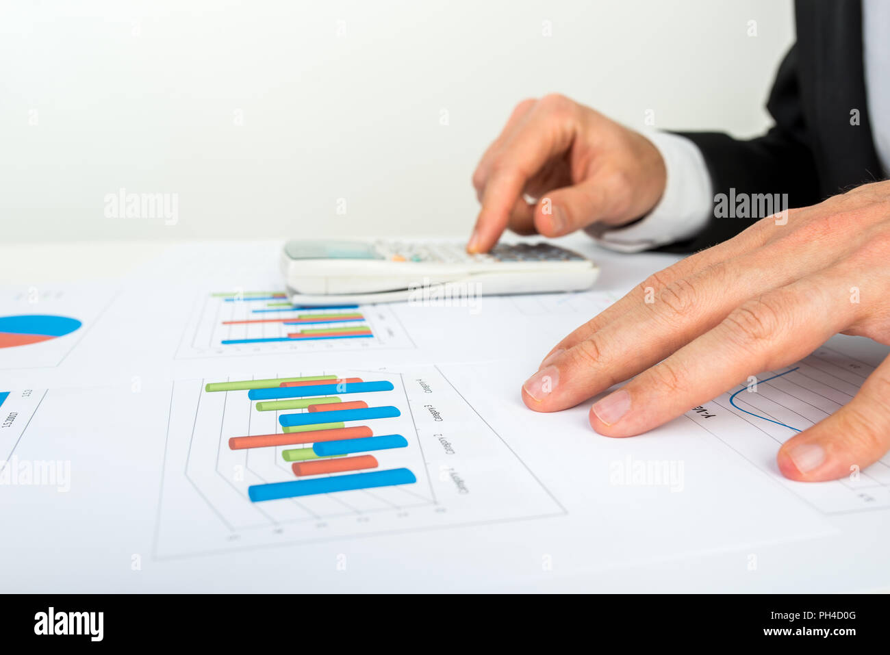 Manual banking hi-res stock photography and images - Alamy