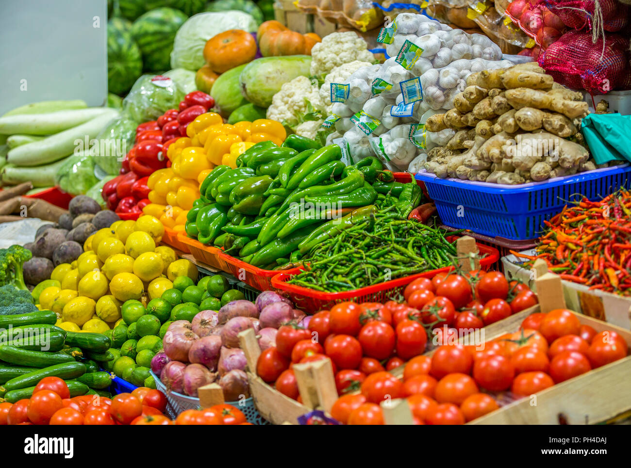 Chillies on display hi-res stock photography and images - Alamy