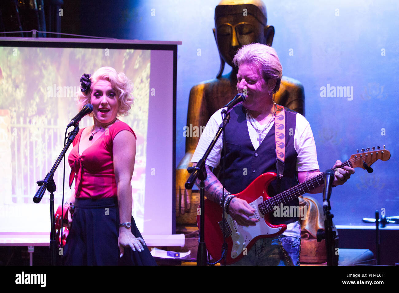 The Swansons in Concert at the Foundation Room at the House of Blues in ...