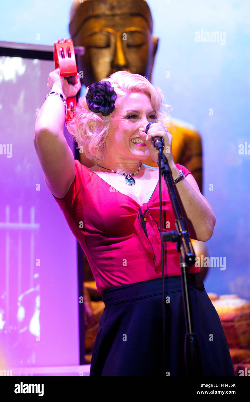 The Swansons in Concert at the Foundation Room at the House of Blues in ...