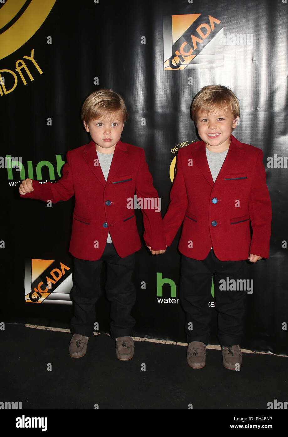 Messitt twins hi-res stock photography and images - Alamy