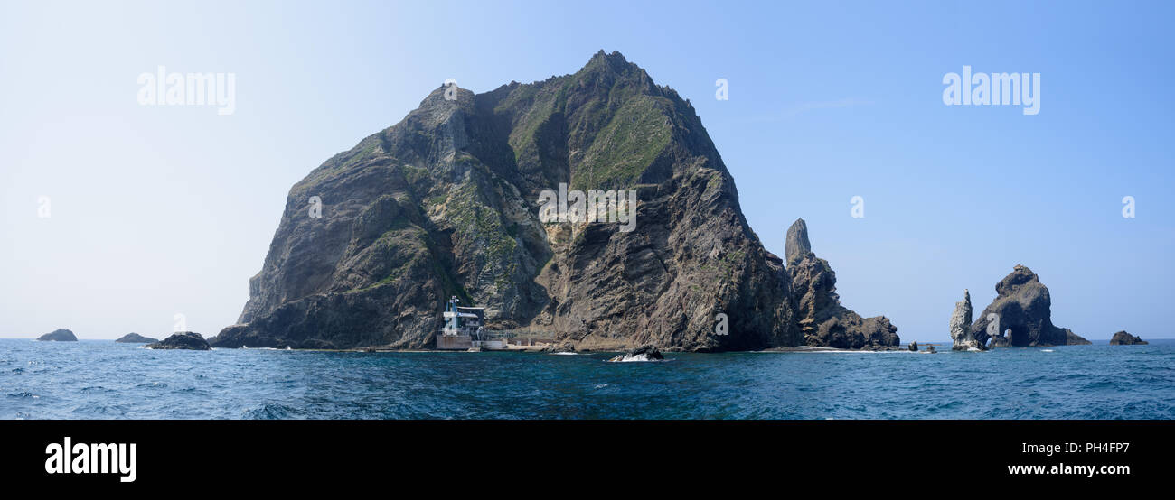 Dokdo hi-res stock photography and images - Alamy