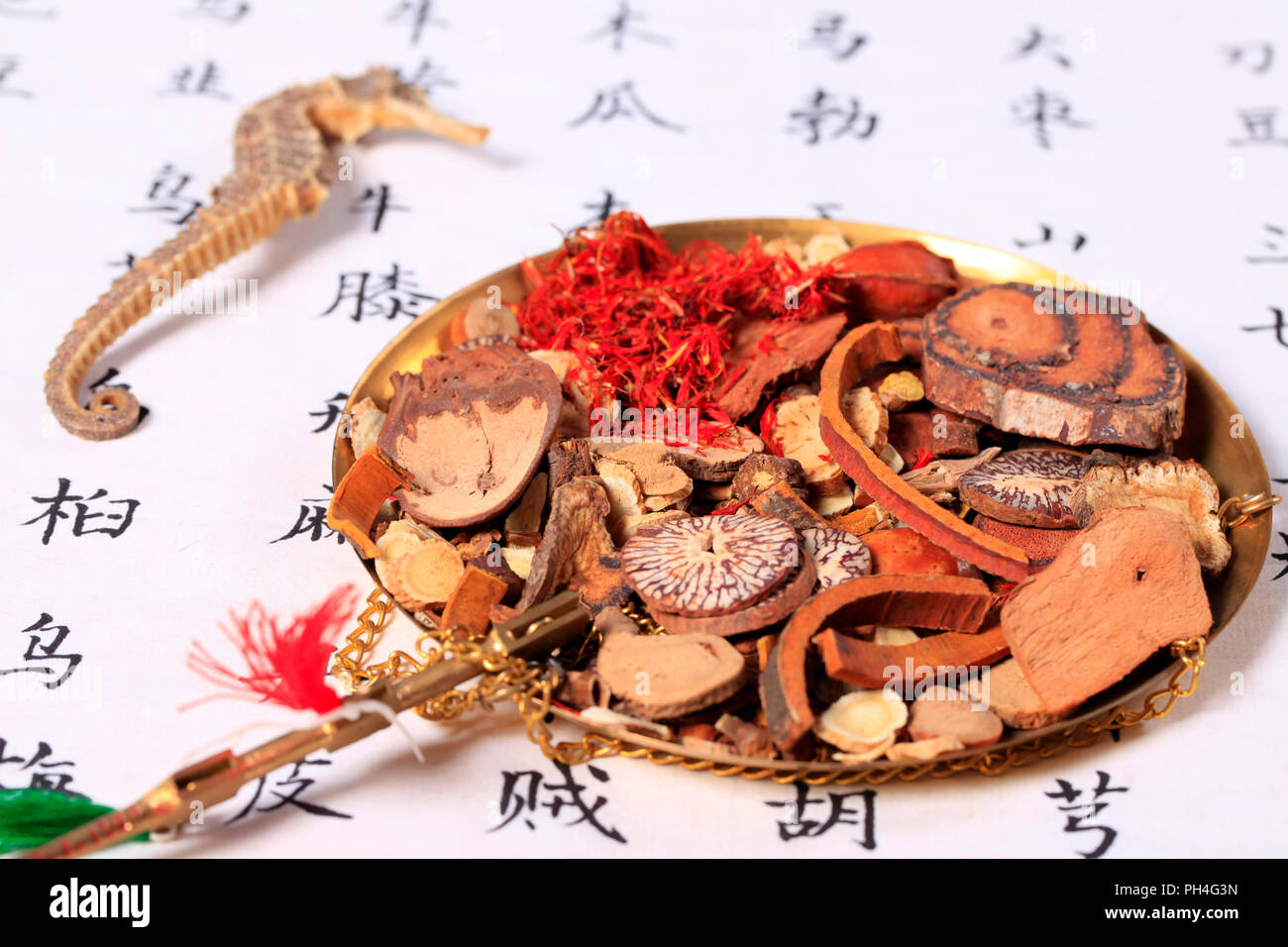 Chinese herbal medicine, Chinese traditional culture, studio shot Stock ...