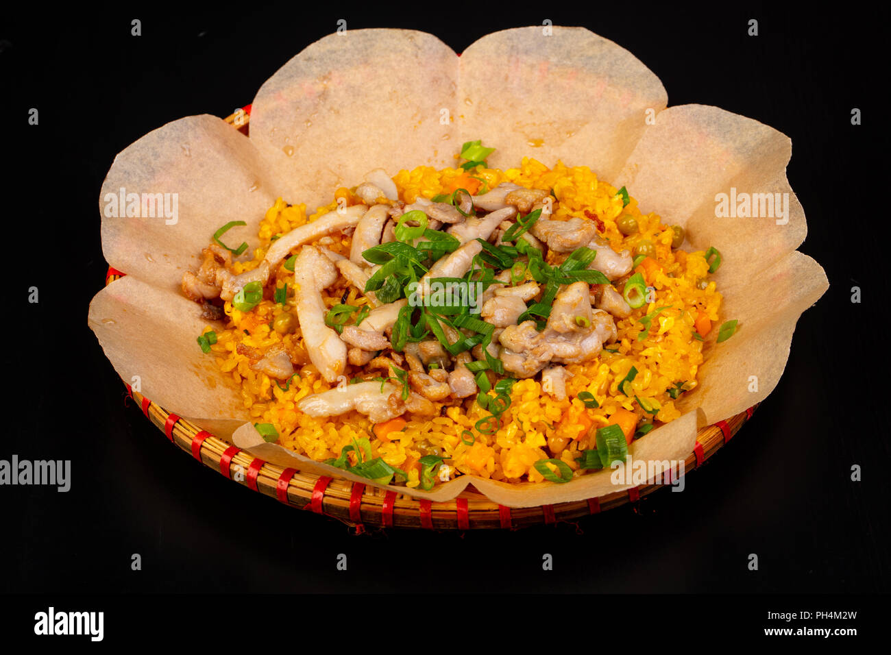 Vietnamese cuisine - Fried rice with chicken Stock Photo - Alamy
