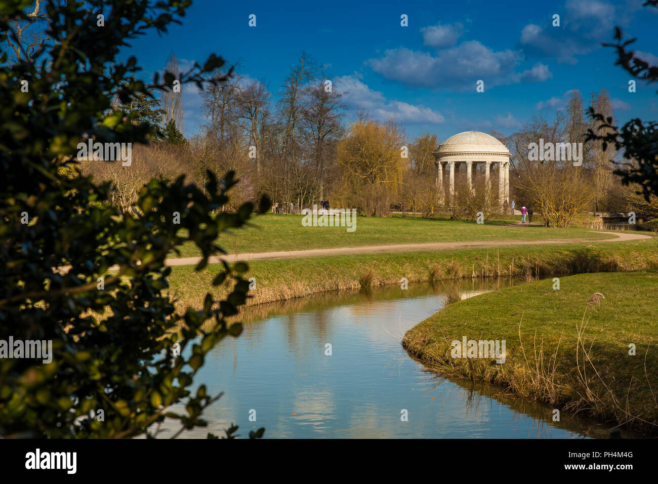 The Grand Trianon garden at the Versailles Palace in a freezing winter ...