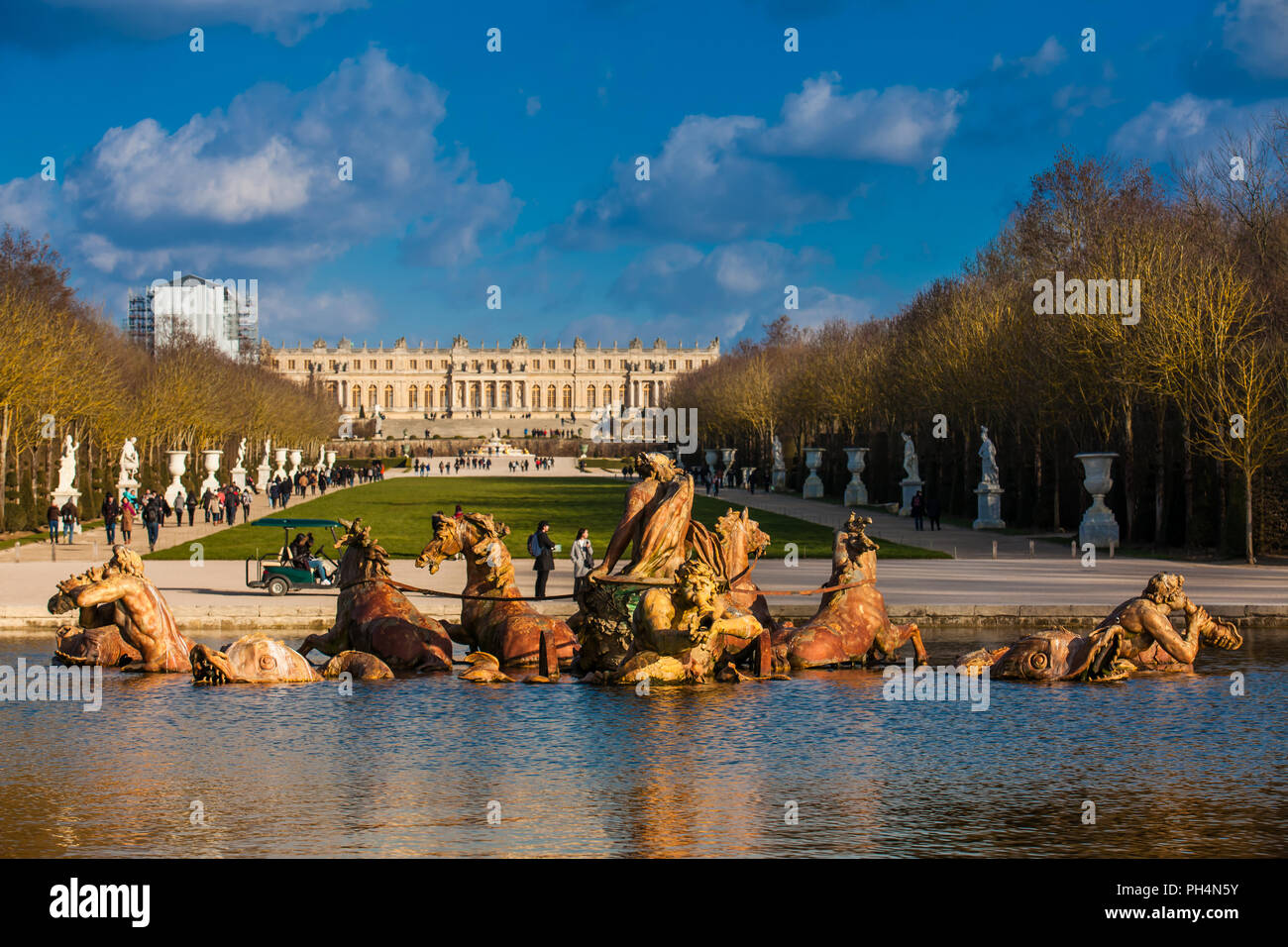Versailles palace garden hi-res stock photography and images - Alamy
