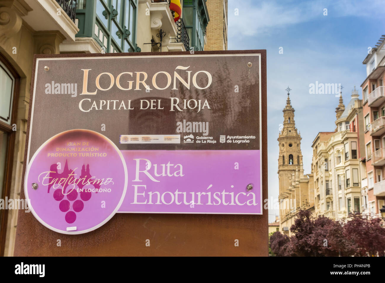 Tourist sign and cathedral tower in Logrono, Spain Stock Photo - Alamy