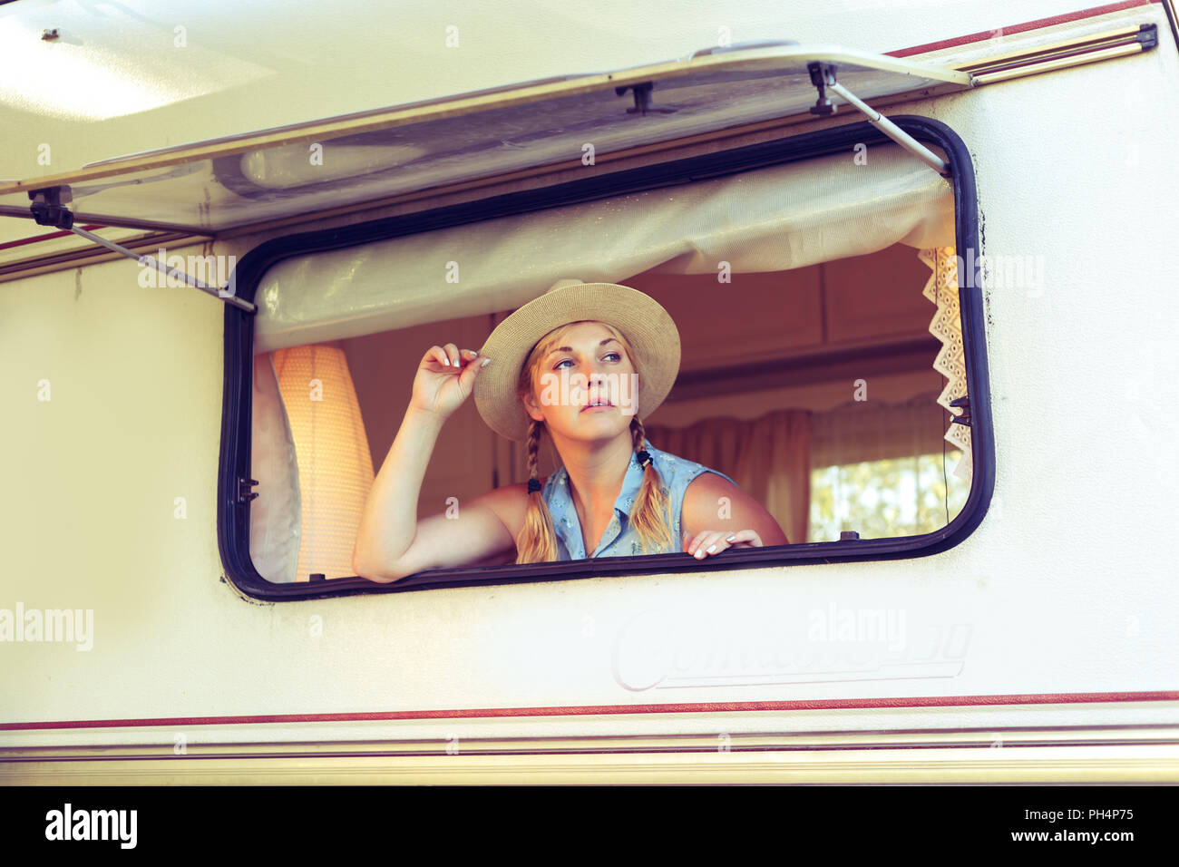 Van life girl hi-res stock photography and images - Alamy