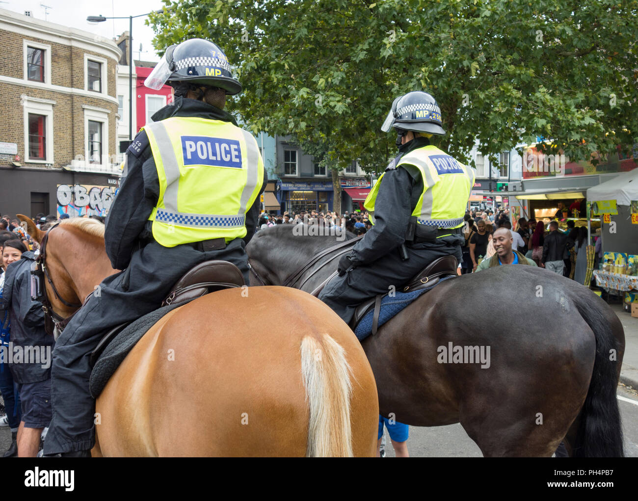 Met police notting hill carnival hi-res stock photography and images ...