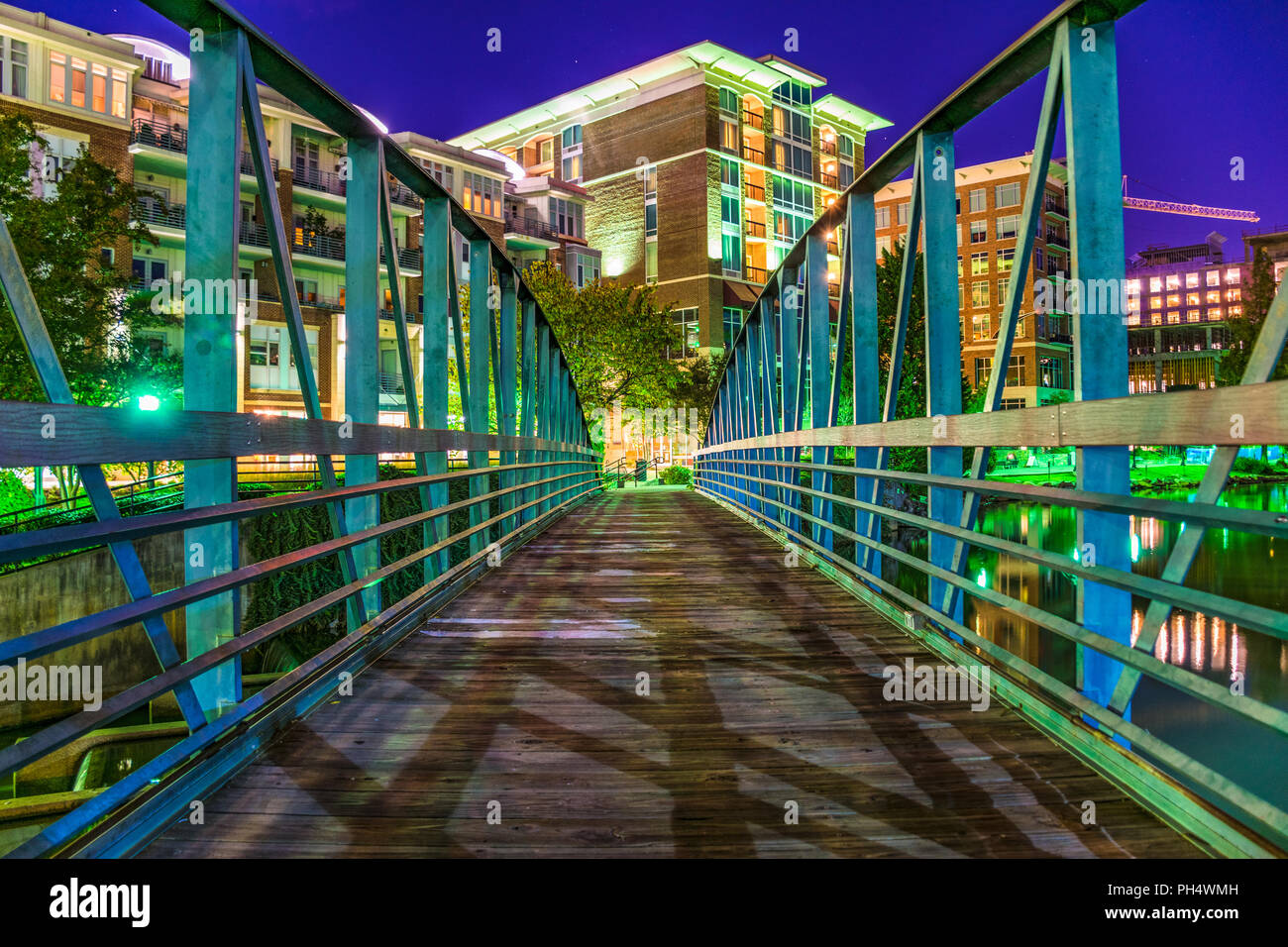 Bridge over the Reedy River in Downtown Greenville South Carolina SC Stock Photo - Alamy