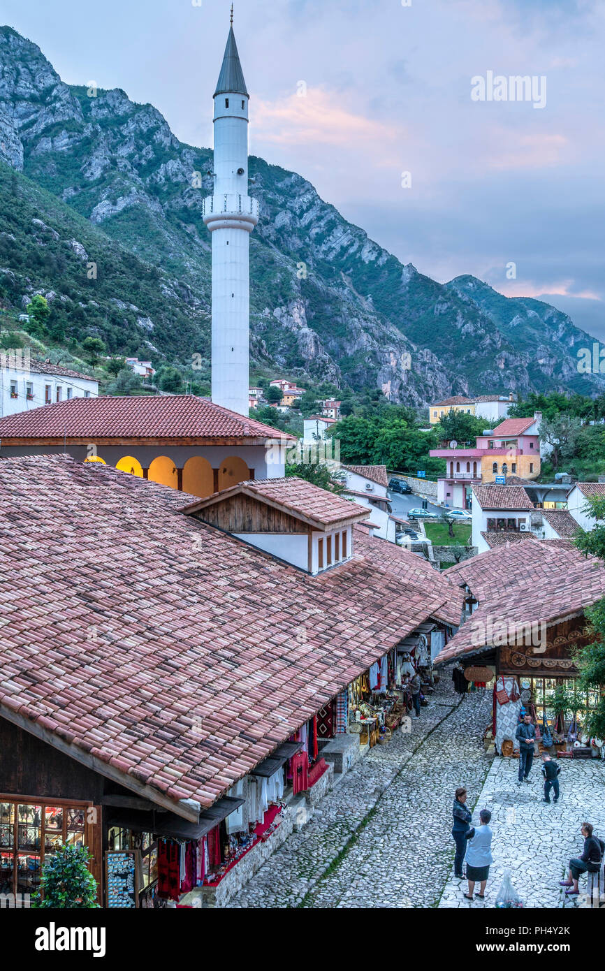 Bazaar mosque hi-res stock photography and images - Alamy