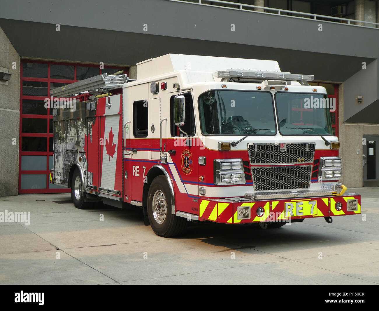 Smeal Fire appliance, Vancouver, Canada 2018 Stock Photo - Alamy