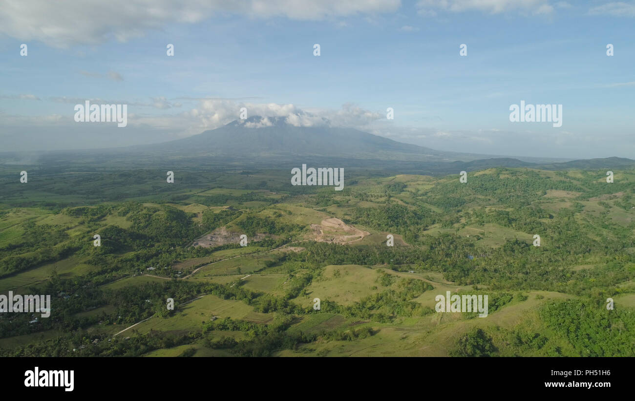 Mount iriga hi-res stock photography and images - Alamy
