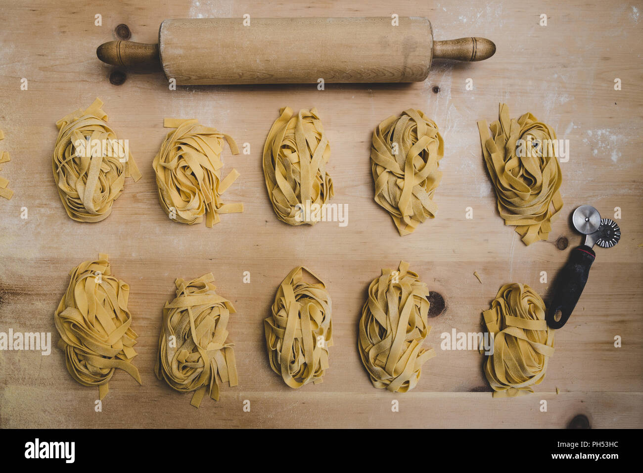 Food prep kitchen overhead hi-res stock photography and images - Alamy