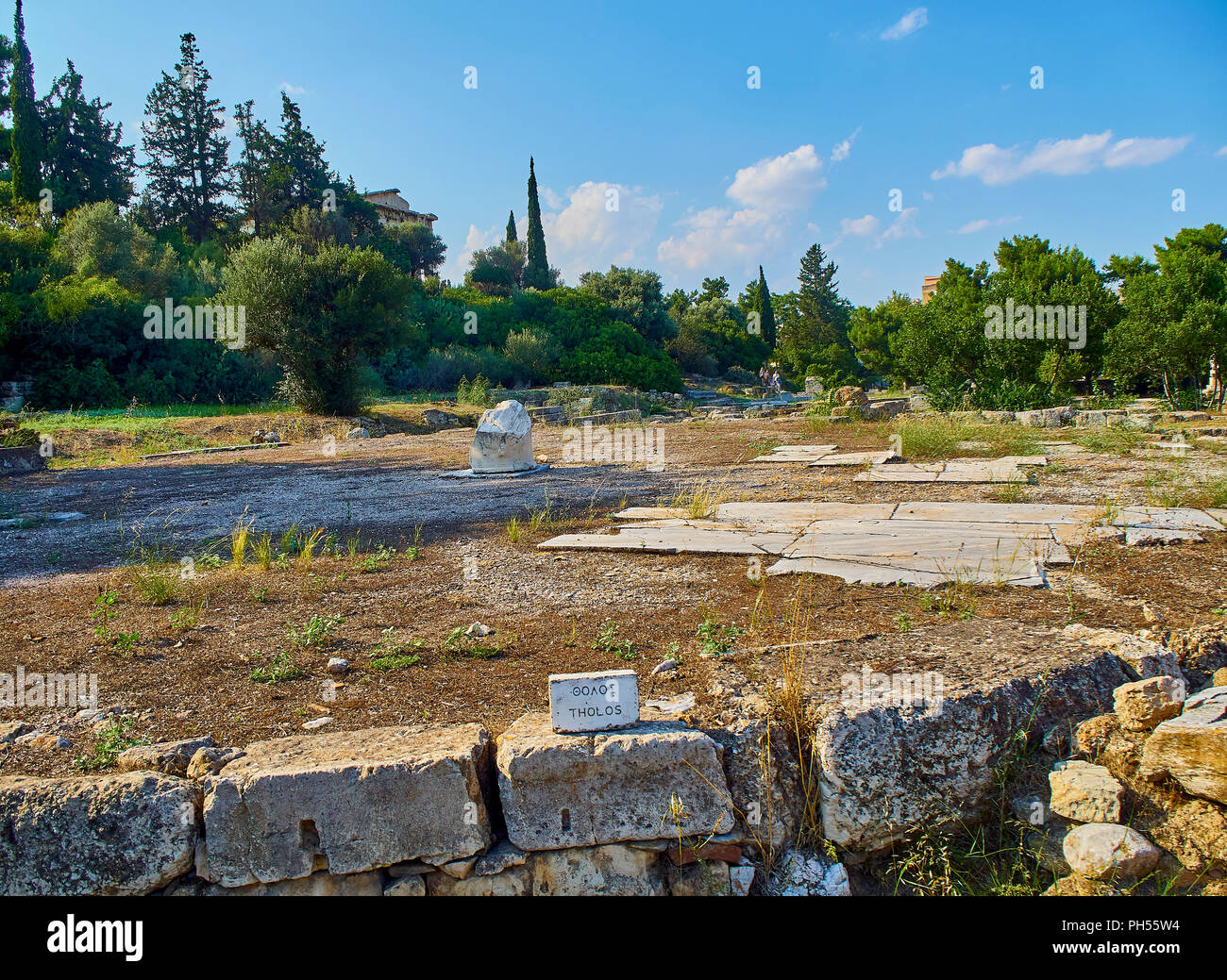 Tholos hi-res stock photography and images - Alamy