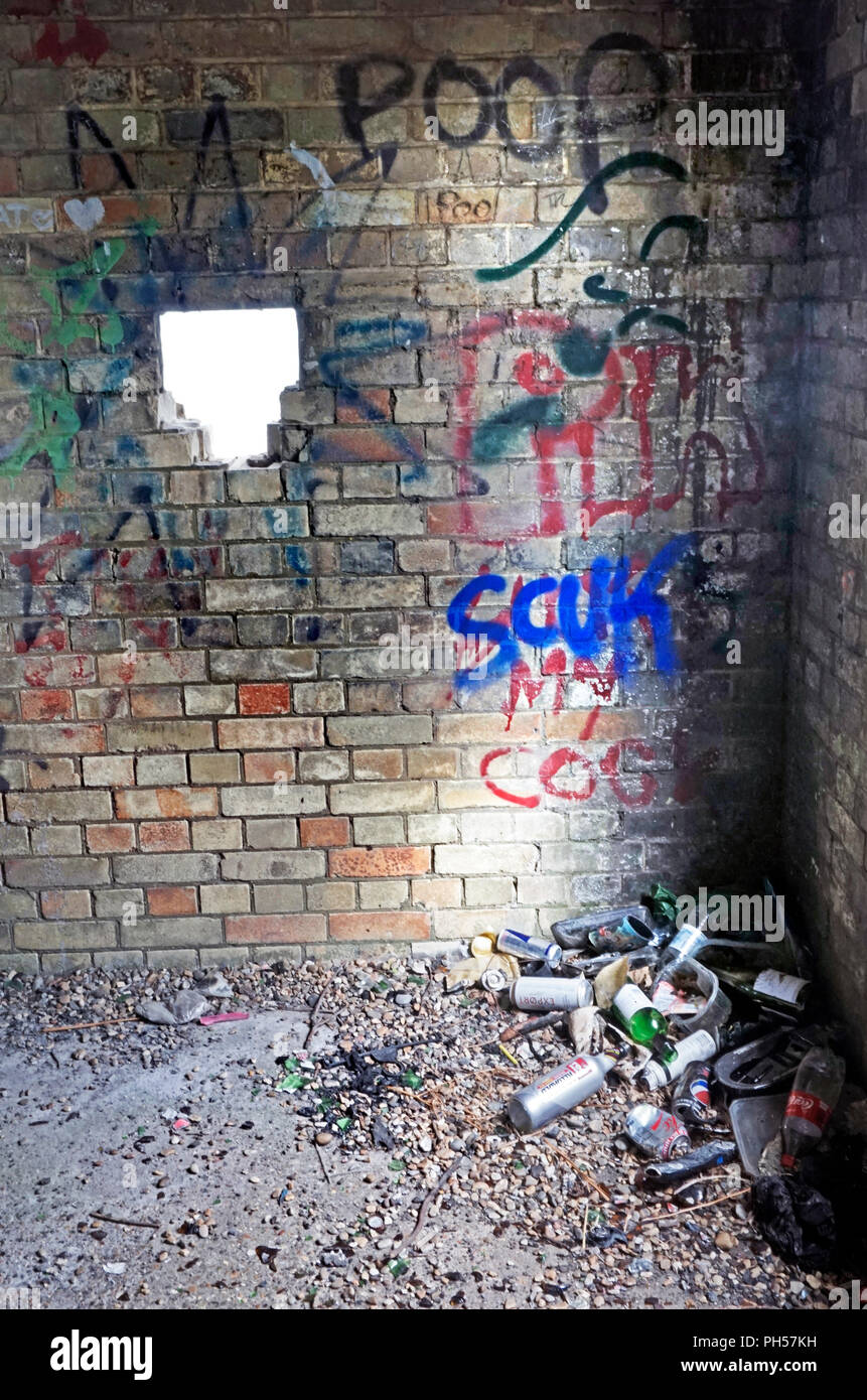 World war 2 observation building hi-res stock photography and images ...